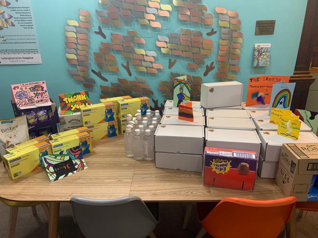 Students gifts bring boost to hospice teams - Nottinghamshire Hospice